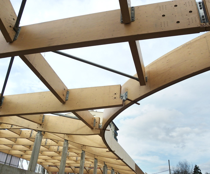 Engineered LVL timber rafters for sports complex | Metsä Wood UK | ESI ...