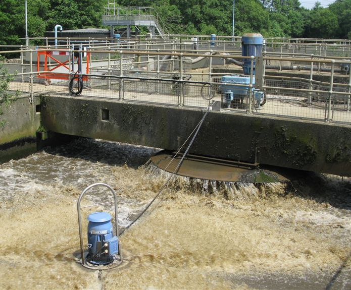 Aqua Turbo® AER-AS floating aerator / mixer | Aquasystems International ...