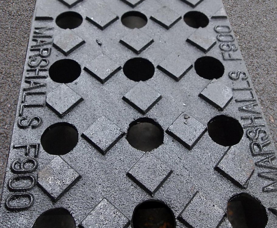 Max-E Channel high-capacity linear drainage system | Marshalls | ESI ...