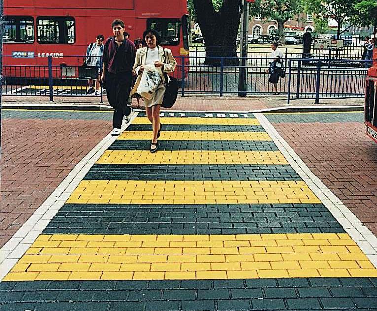 Concrete marker blocks for roads and pavements | Marshalls | ESI ...