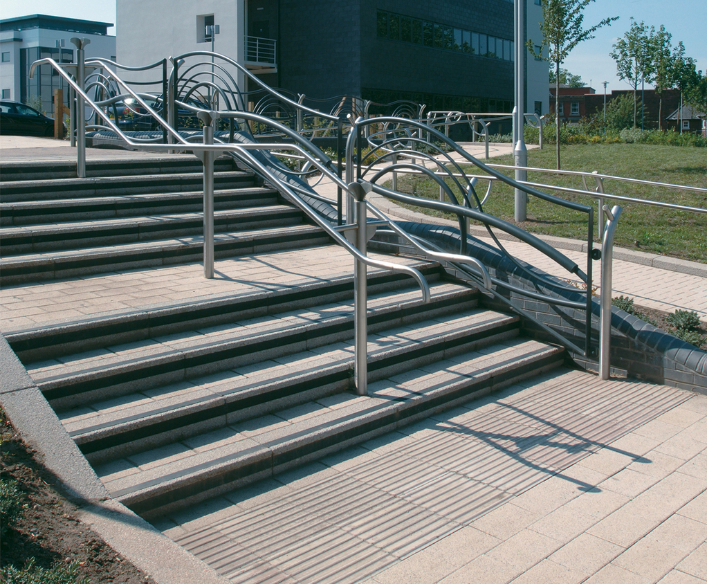 Concrete step treads and step risers | Marshalls plc - hard landscaping ...