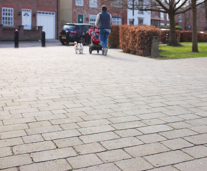 Tegula Priora permeable concrete block paving | Marshalls plc - hard ...
