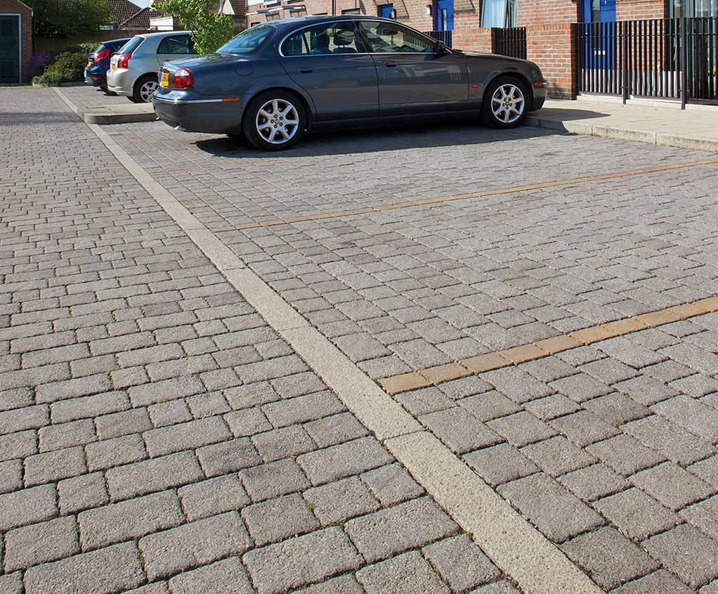 Conservation X Priora Block - permeable concrete paving | Marshalls plc ...