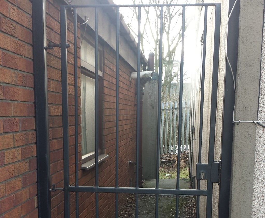 ASF wall-mounted security gate | Architectural Street Furnishings | ESI ...