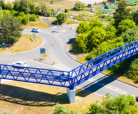 Warren truss pedestrian bridge - St Andrews, Halling | Nusteel ...