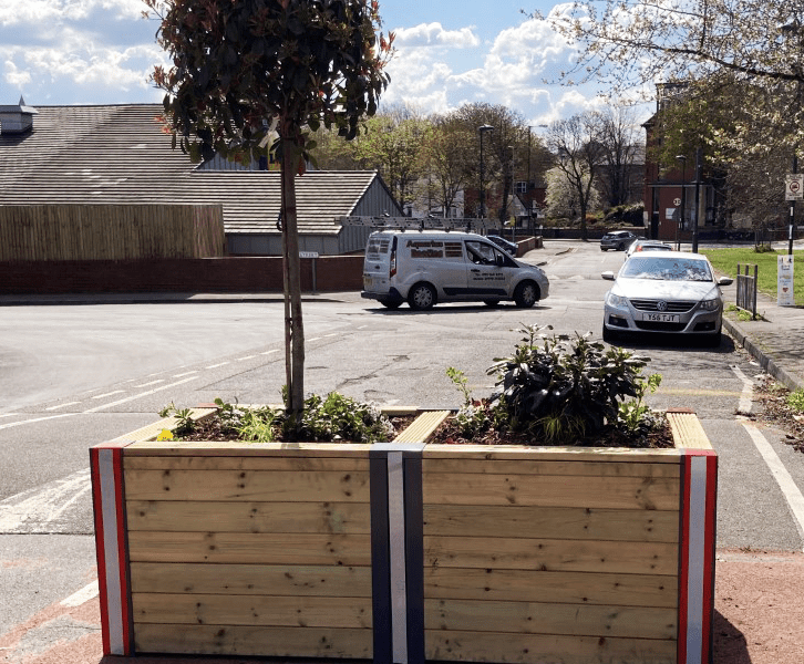 Interlocking timber planters for public spaces | Plantscape | ESI ...