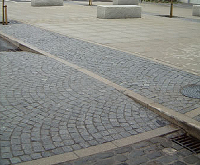 Fine picked granite setts - standard or bespoke sizes | Pomery Natural ...