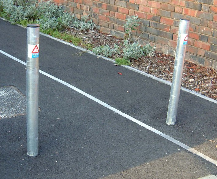 AUTOPA fixed parking posts | AUTOPA | ESI External Works
