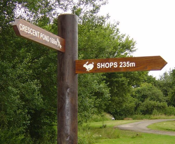 Solid oak directional fingerposts | Shelley Signs | ESI External Works