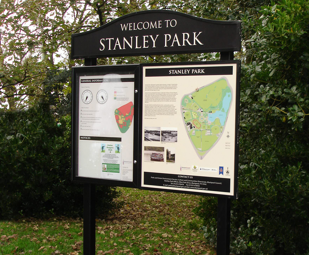 Welcome and wayfinding signage - Stanley Park | Shelley Signs | ESI ...