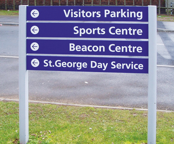 Post and Panel modular signage system | Signscape and Signconex | ESI ...