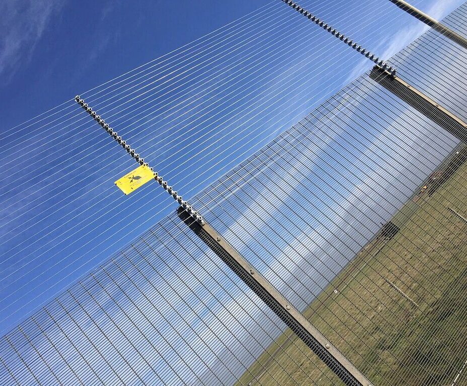 TriProtect - electrified security fencing with PIDS | Zaun | ESI ...
