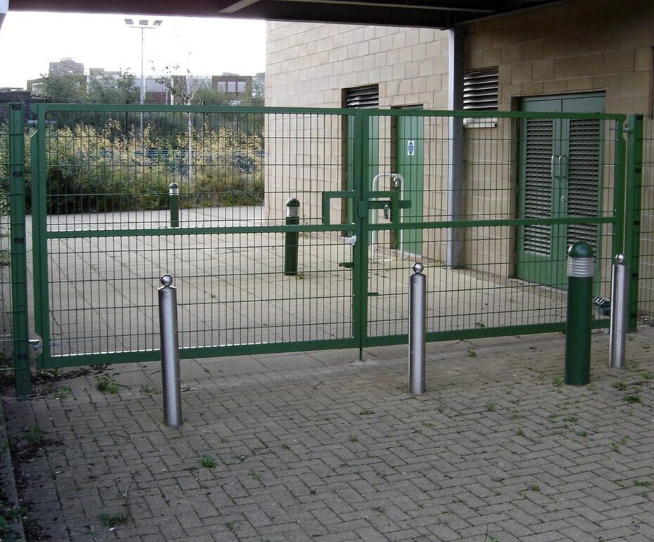 Twin-wire vehicle gates | Zaun | ESI External Works