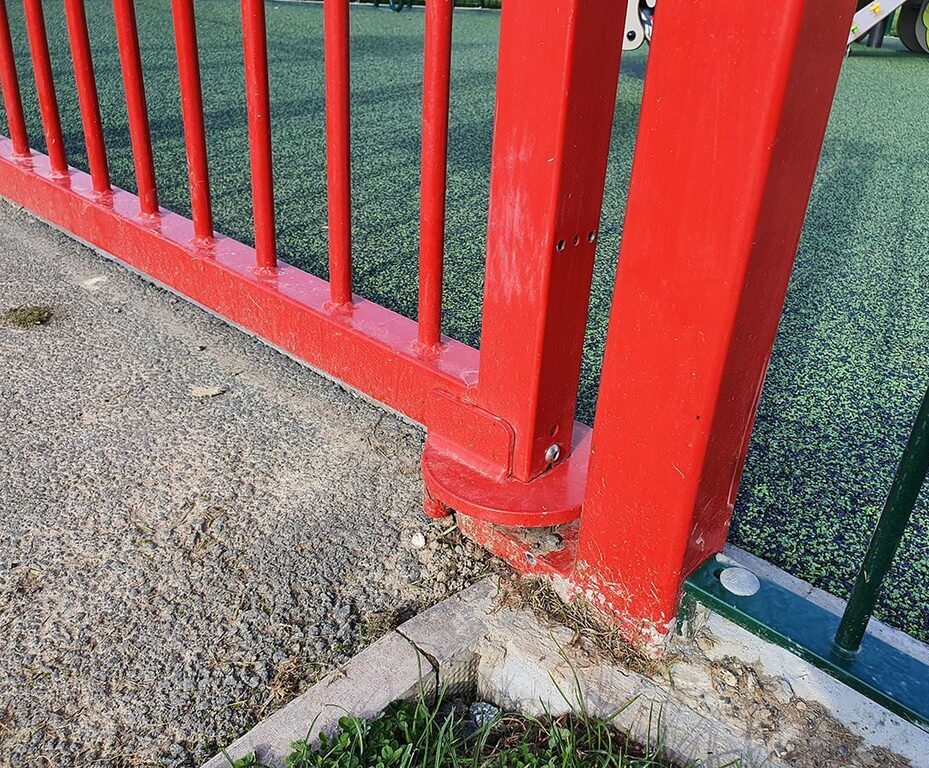 KinderGate self-closing playground gate | Zaun | ESI External Works