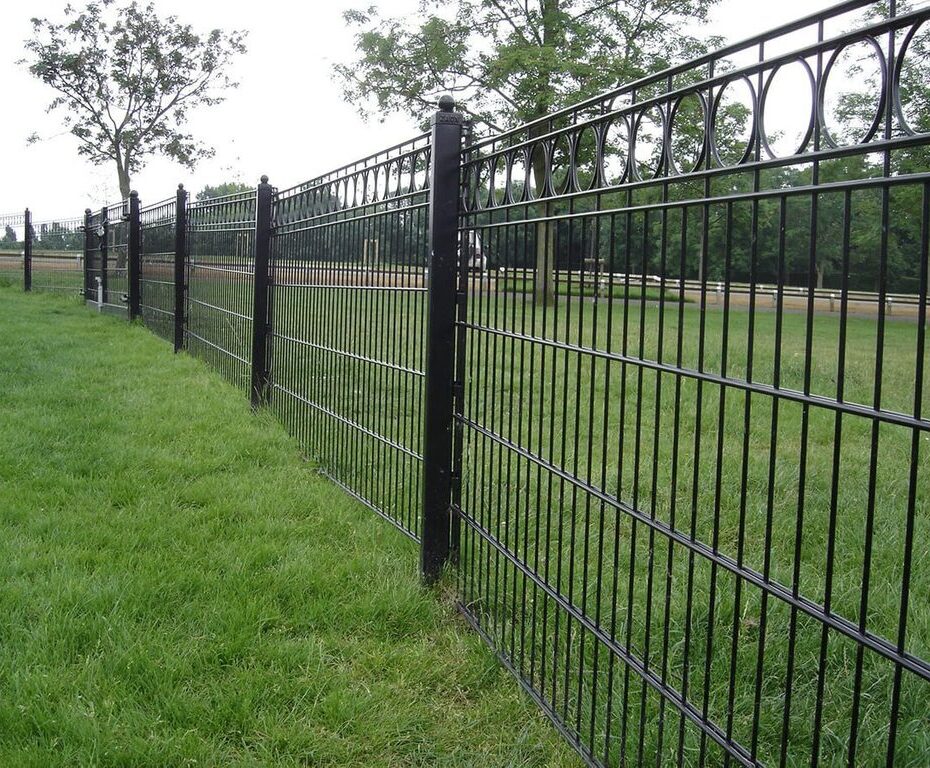 Zariba® twin wire mesh fencing with ring top design | Zaun | ESI ...