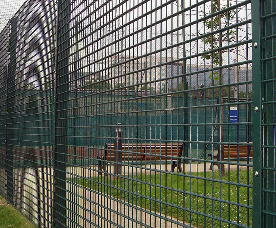 Super Rebound™ rigid mesh sports fencing | Zaun | ESI External Works