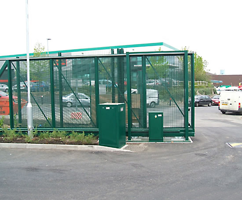 CG1000 automatic cantilever sliding security gate | Avon Barrier | ESI ...