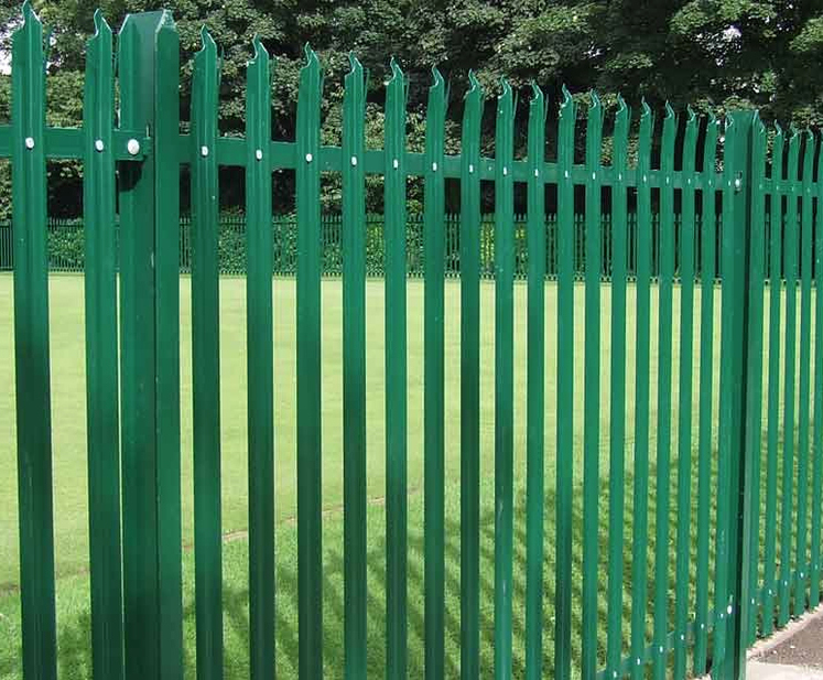 Palisade - GP and security grade steel palisade fencing | Barkers ...