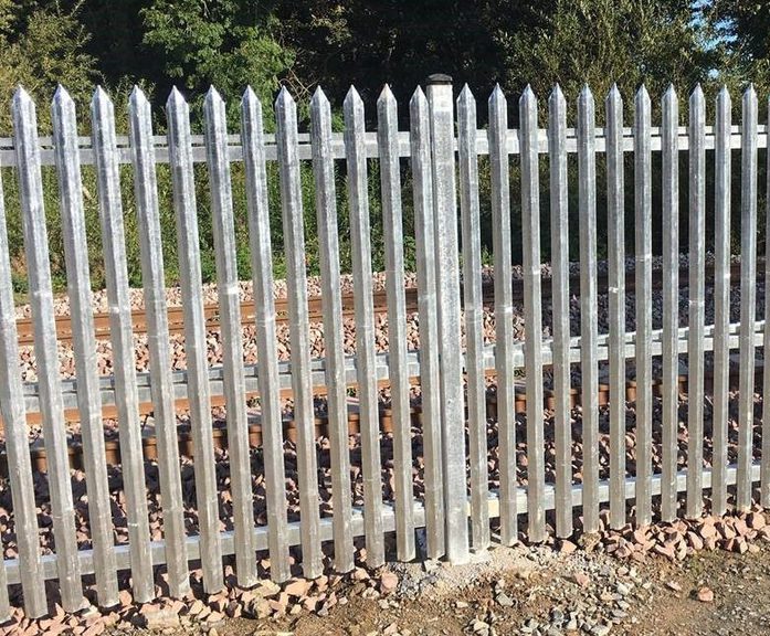 High-security palisade fencing for Network Rail | Barkers Fencing | ESI ...