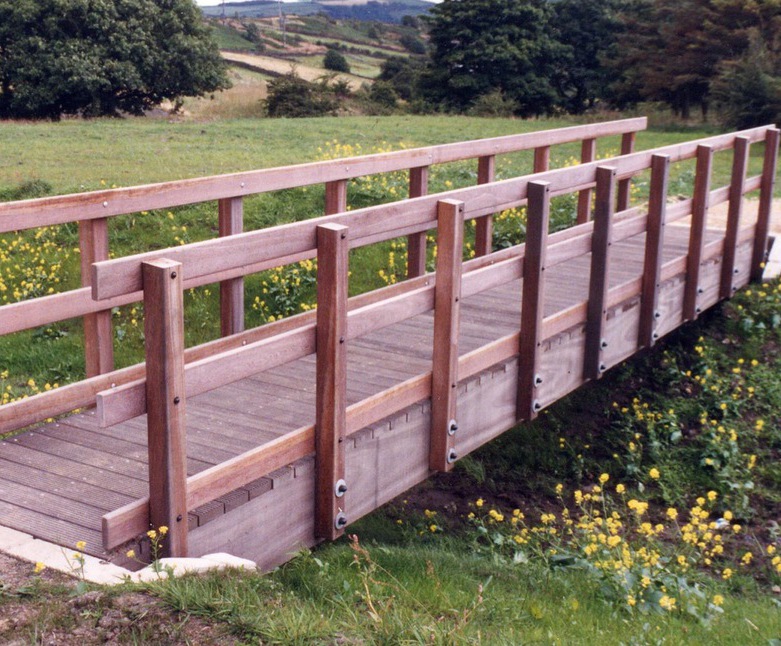 Timber kit footbridges | CTS Bridges | ESI External Works