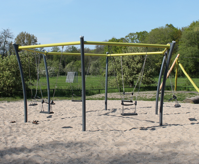 Unique hexagonal multi swing | eibe Play Ltd | ESI External Works