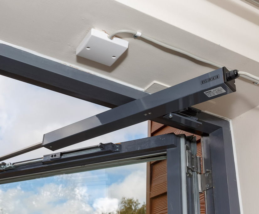 Automatic window openers for smoke ventilation system | GEZE UK | ESI ...