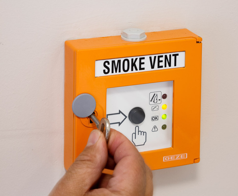 Automatic window openers for smoke ventilation system | GEZE UK | ESI ...