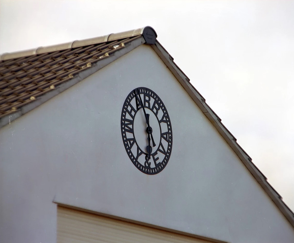 Bespoke exterior clocks | Good Directions | ESI External Works