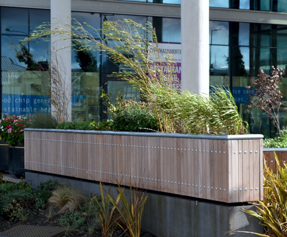 Castleton timber planters - Rochdale town centre | Street Design | ESI ...