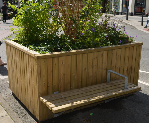 Integrated planters and seating for town centre | Street Design | ESI ...