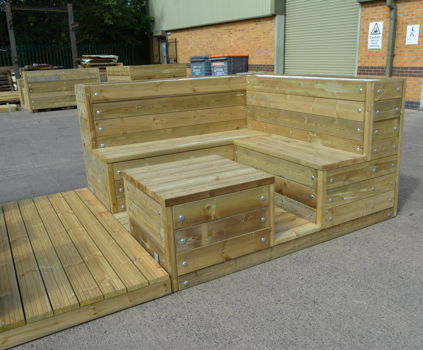 Grenadier planter / seating - Parklet unit 02 | Street Design | ESI ...