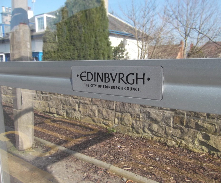 Neo bus shelter | Trueform | ESI External Works