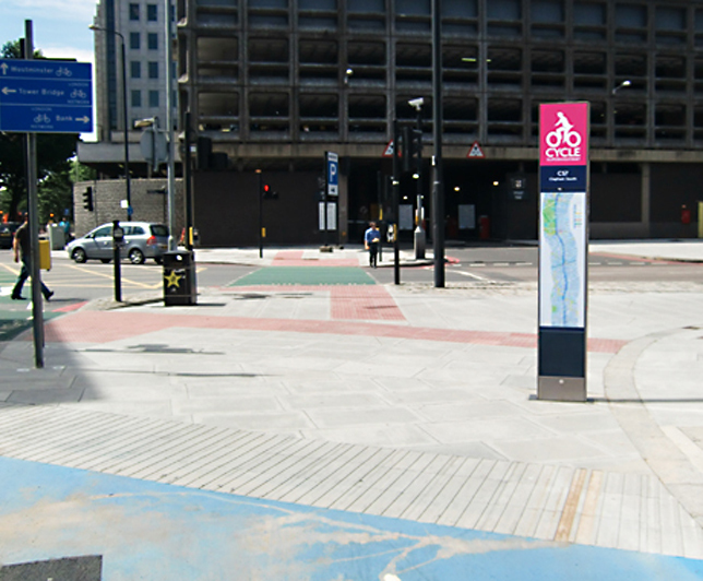 Totem signage for cycleway in Greater London | Trueform | ESI External ...