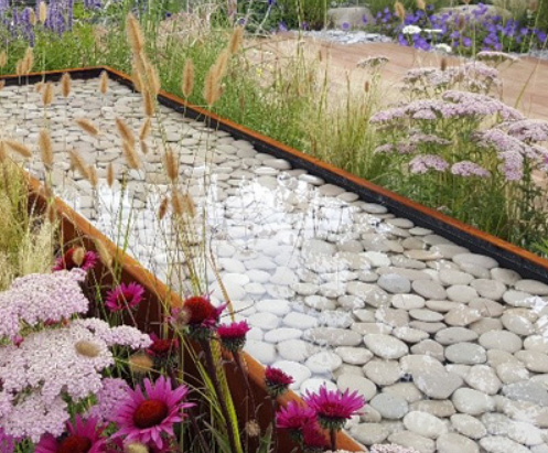 Bespoke lightweight, fibreglass water features | Livingreen Design ...