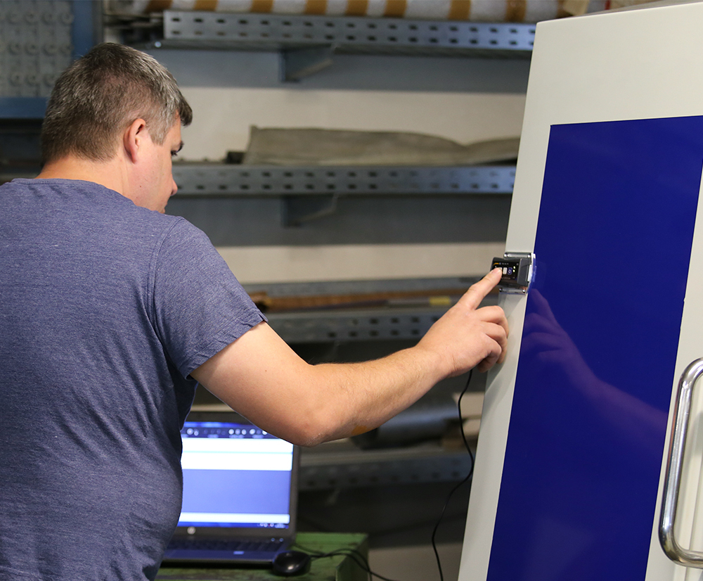 Accelerometer Data Logger PCE-VDL 24I 3-Axis | PCE Instruments UK Ltd ...