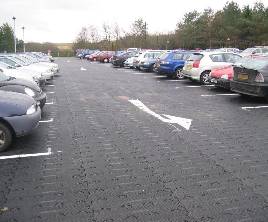 Supa-Trac™ Temporary Trafficable Event Surface | Groundtrax Systems ...