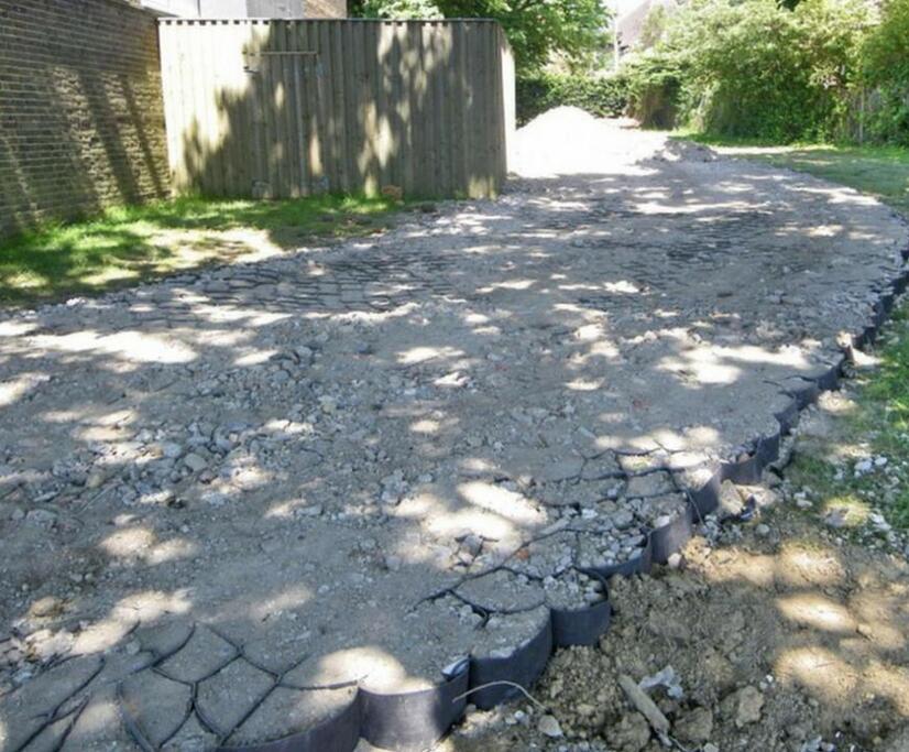 Earthworxs Groundcell - for slopes and embankments | Green Grid Systems ...