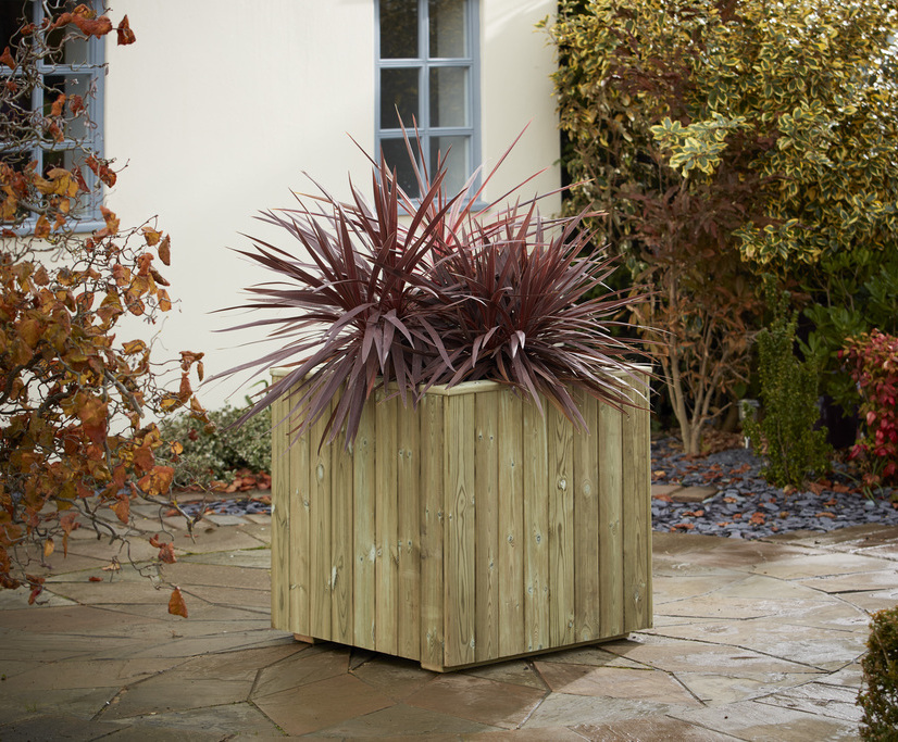 Shiverton timber planter | Taylor Made Planters | ESI External Works
