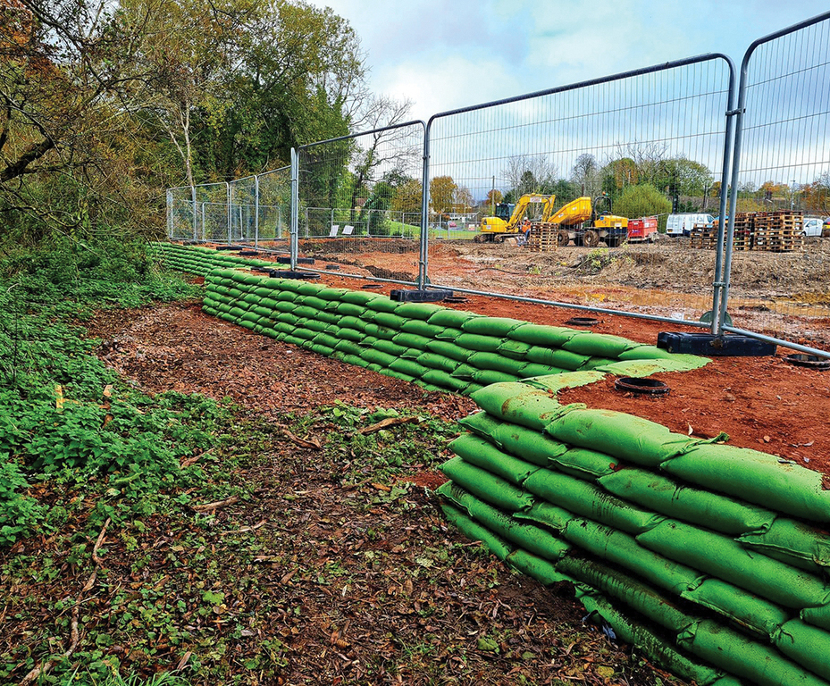 Rootlok vegetated wall system | GeoGrow | ESI External Works