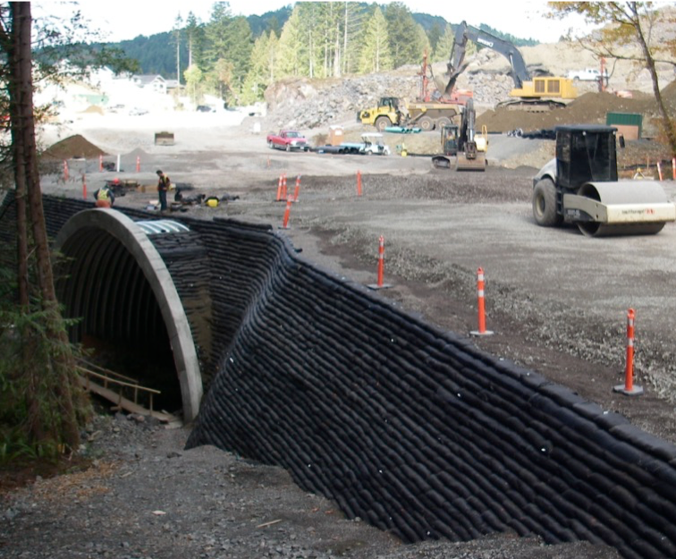 Vegetated wall system for 10m-high retaining bank | Gravitas ...