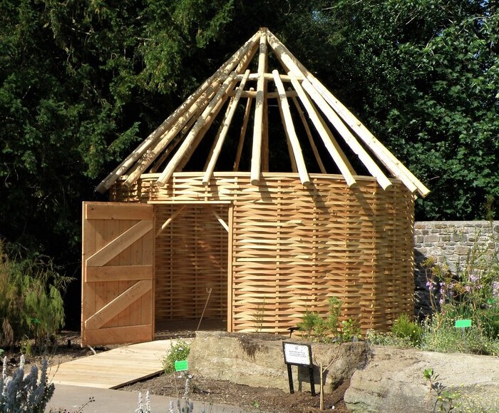 Bespoke timber-framed outdoor classrooms | Roundwood Design | ESI ...