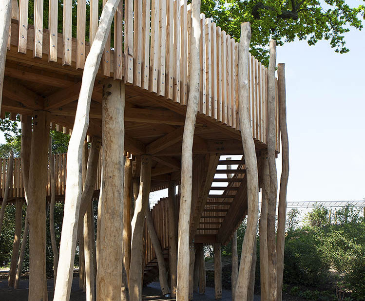 Oak Tree Circle timber play structure - Kew Gardens | Duncan & Grove ...