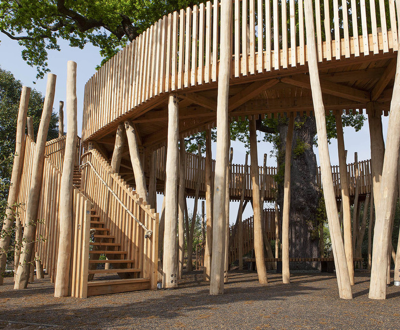Oak Tree Circle timber play structure - Kew Gardens | Duncan & Grove ...