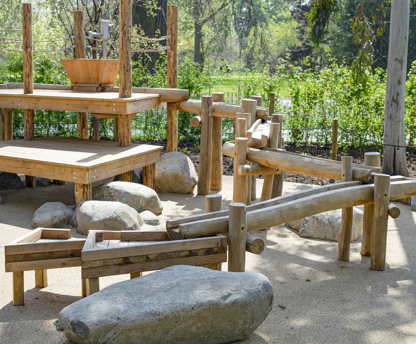 Log Trough for water play (SA.1.03) | Duncan & Grove | ESI External Works