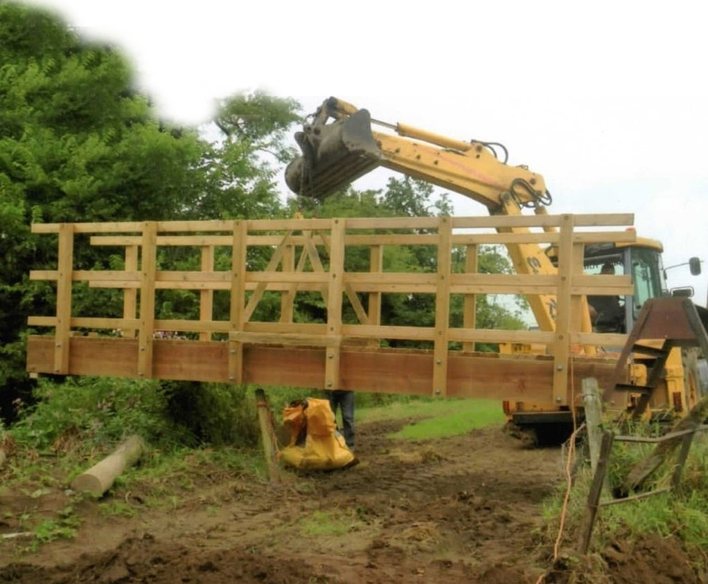 Kit bridges | Wooden Bridge Company | ESI External Works