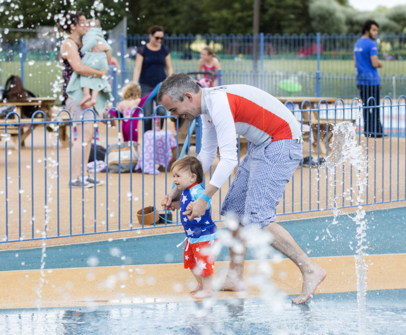 Splash 'n' Play at Willen Lake | Ustigate Waterplay | ESI External Works