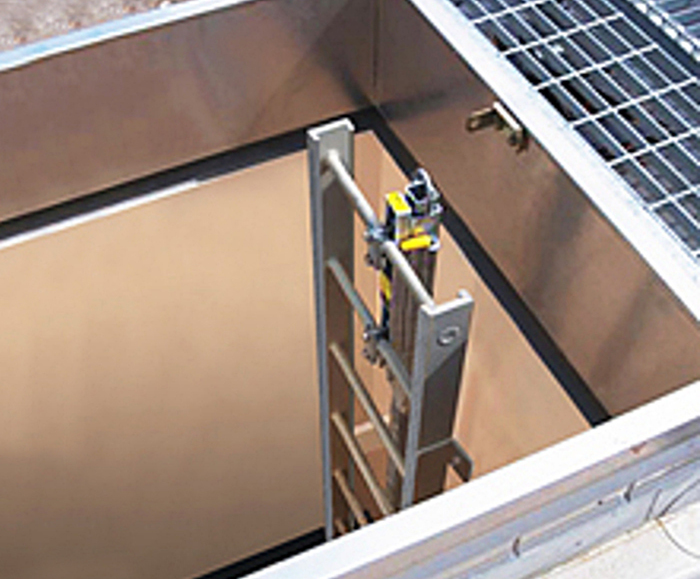 Type BL fixed vertical ladders in aluminium or steel | Bilco UK | ESI ...