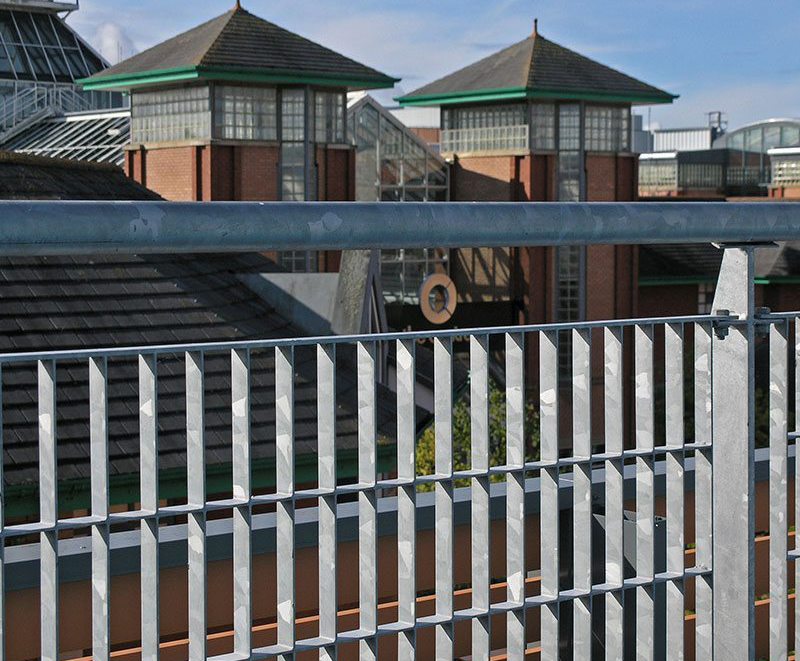 Steel grating panels for balustrades and balconies | Lang+Fulton | ESI ...