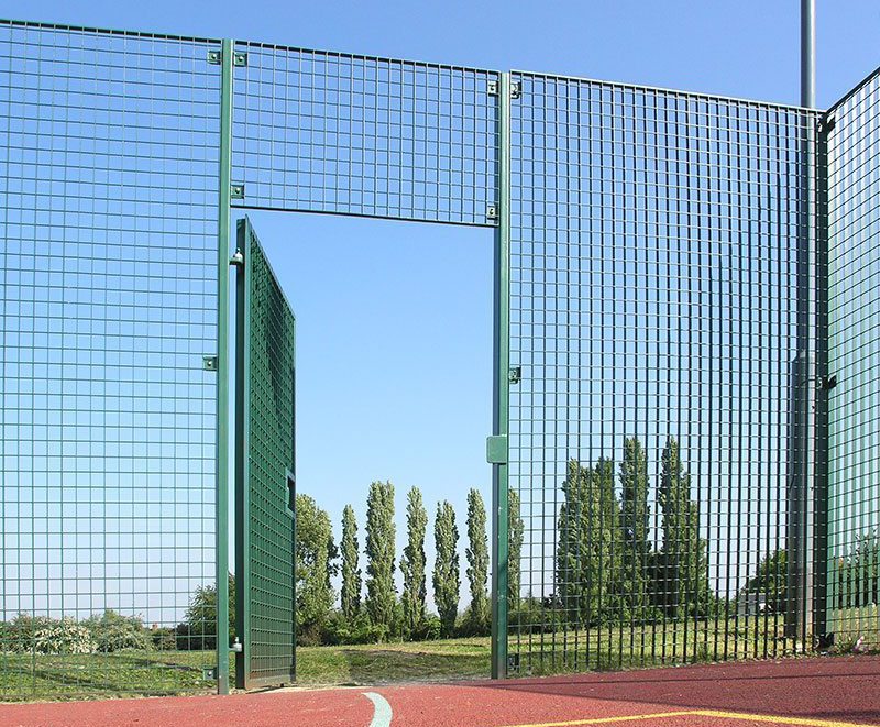 Steel grating gates | Lang+Fulton | ESI External Works