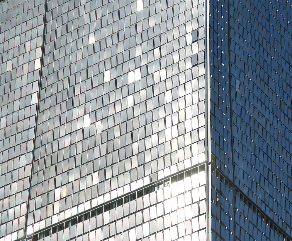 Kinetic stainless steel facade – H&M store | Lang+Fulton | ESI Building ...